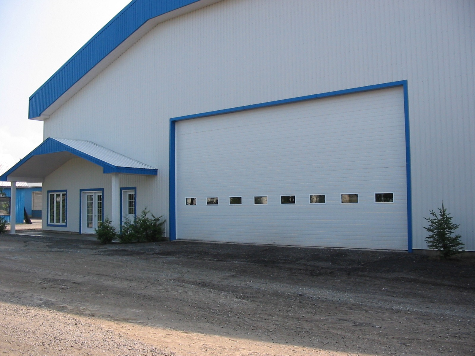 Portes Baril | Portes de Garage pour le milieu agricole